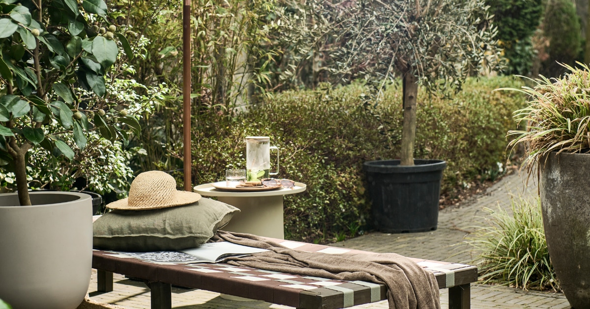 Do it yourself | DIY: houten ligbed | vtwonen