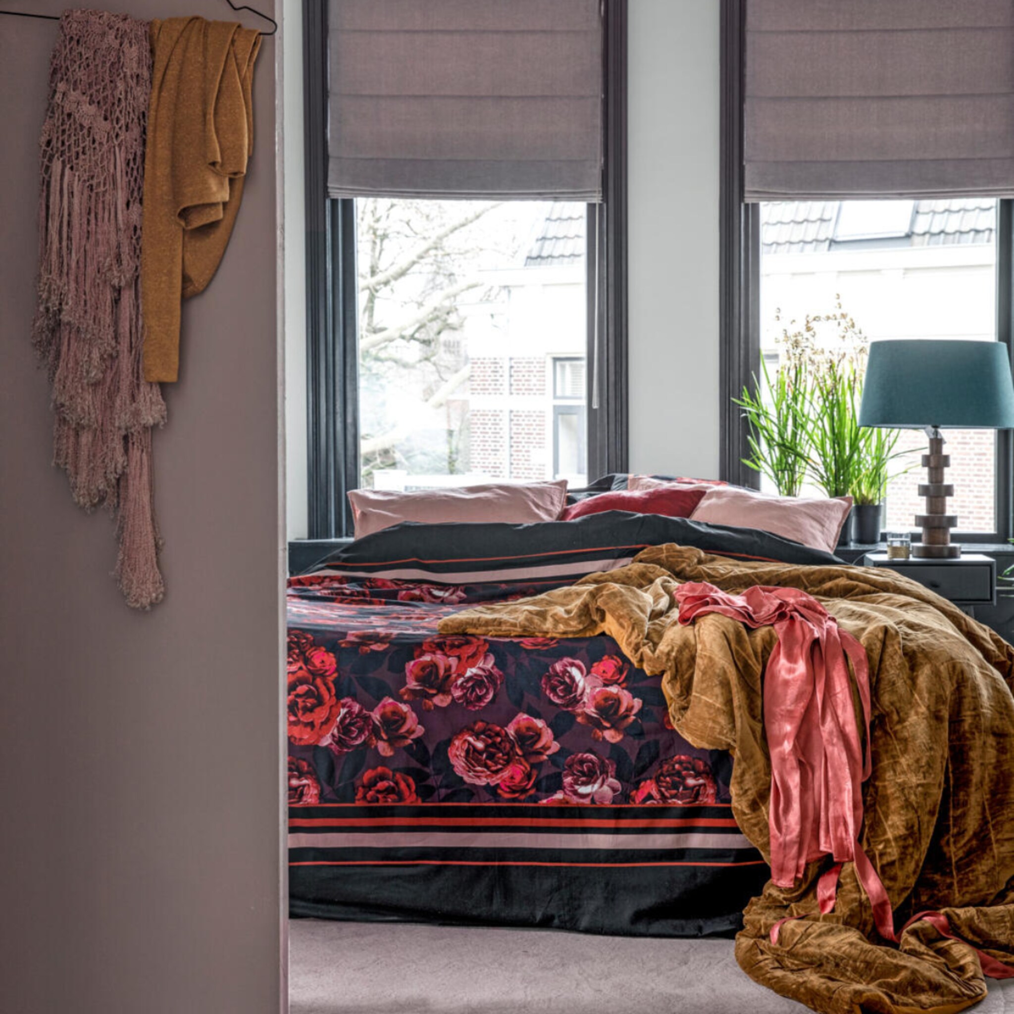 Binnenkijken in een bovenetage op het KNSM-eiland