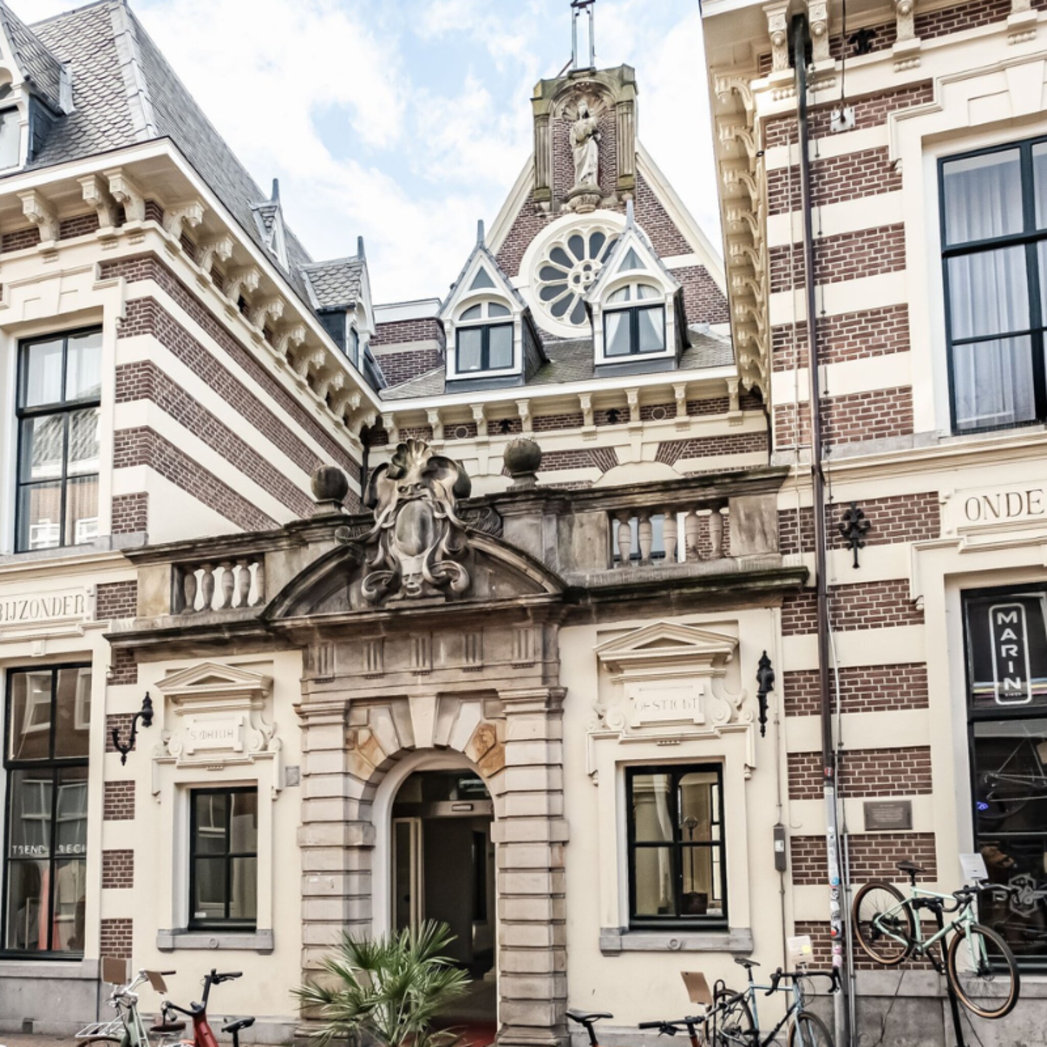 Stylisten signaleren de woonkamertrends van 2025 | vtwonen