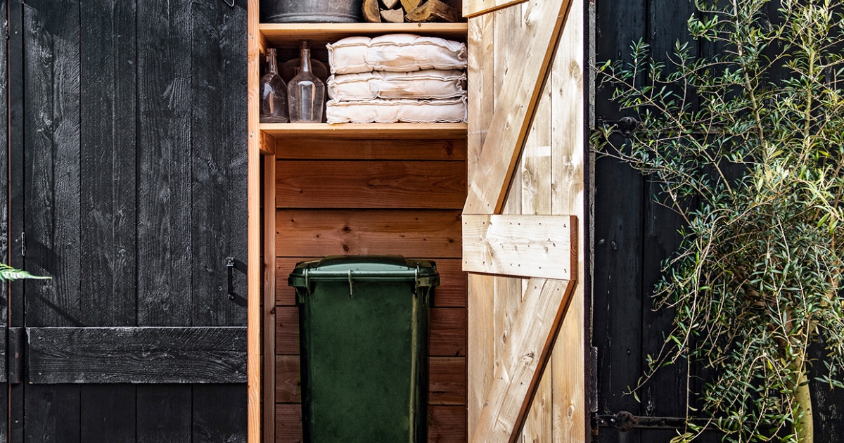 Aan de bak! Zo maak je de gft-bak snel en goed schoon